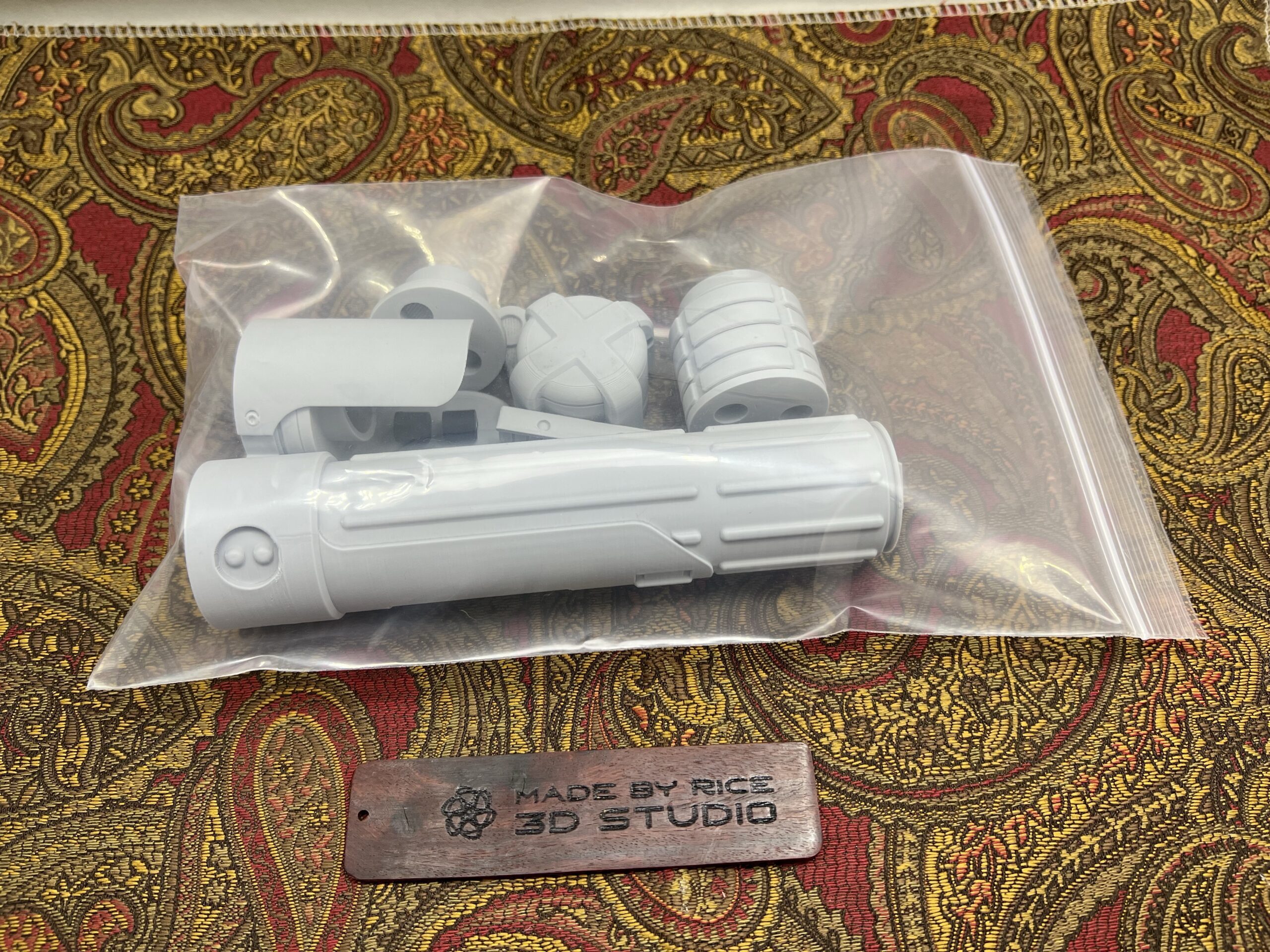 Sabine Wren Lightsaber Kit - Made by Rice 3D Studio